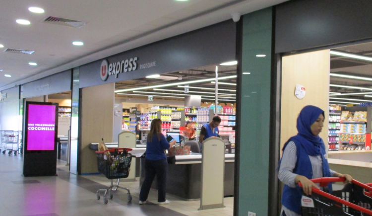 Ryad Square Channel | Rabat: Ryad Square | Malls | Products | Pikasso ...